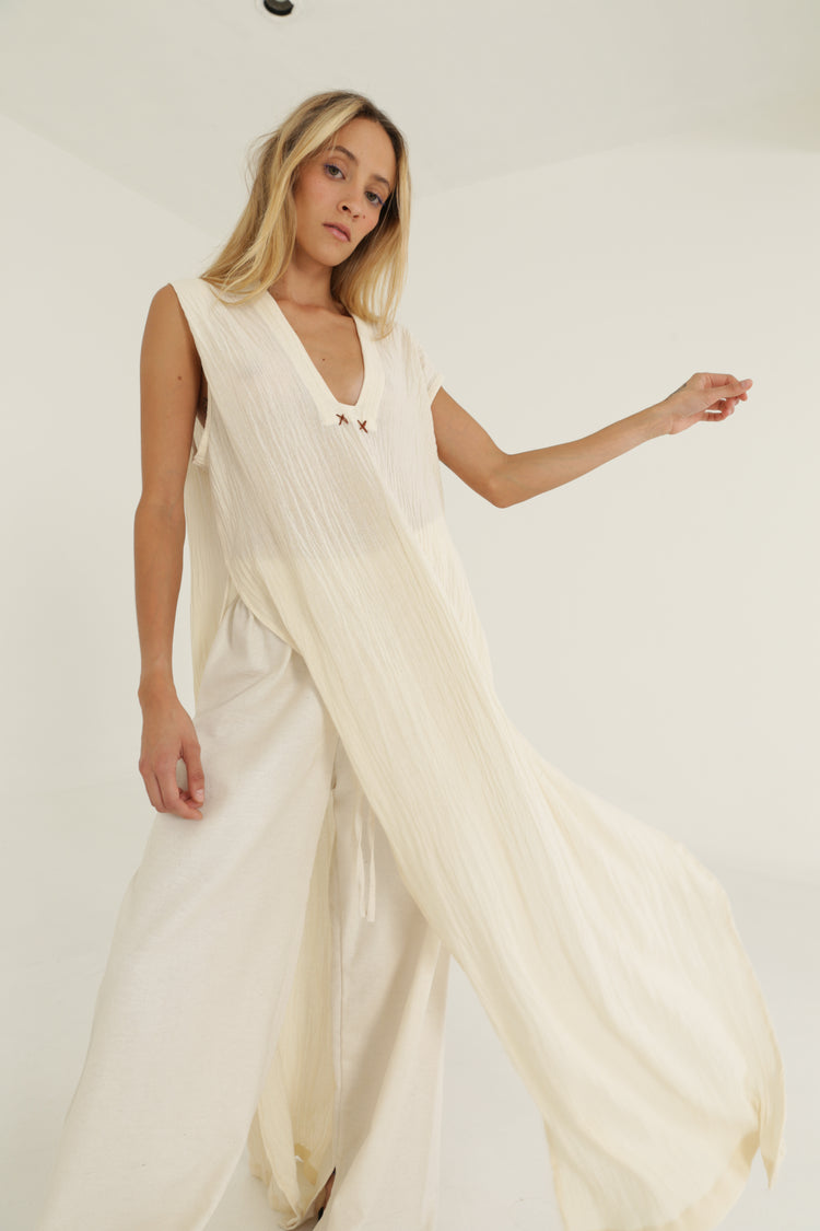 Sustainable fashion design - Alejandra Raw Project